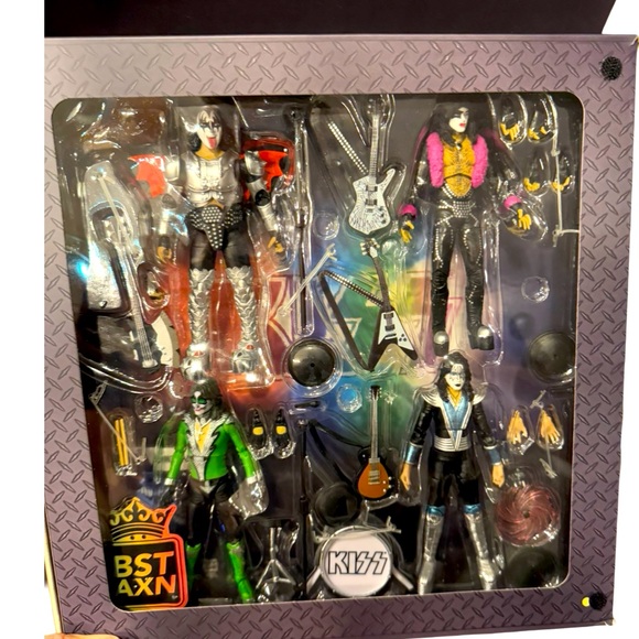 Kiss | Toys | Kiss Las Vegas Signature Colour Bst Axn 5 Action Figure ...